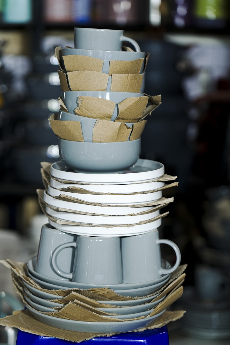 Classic Ceramic Tableware Set – 24 Pieces – Milele Shop